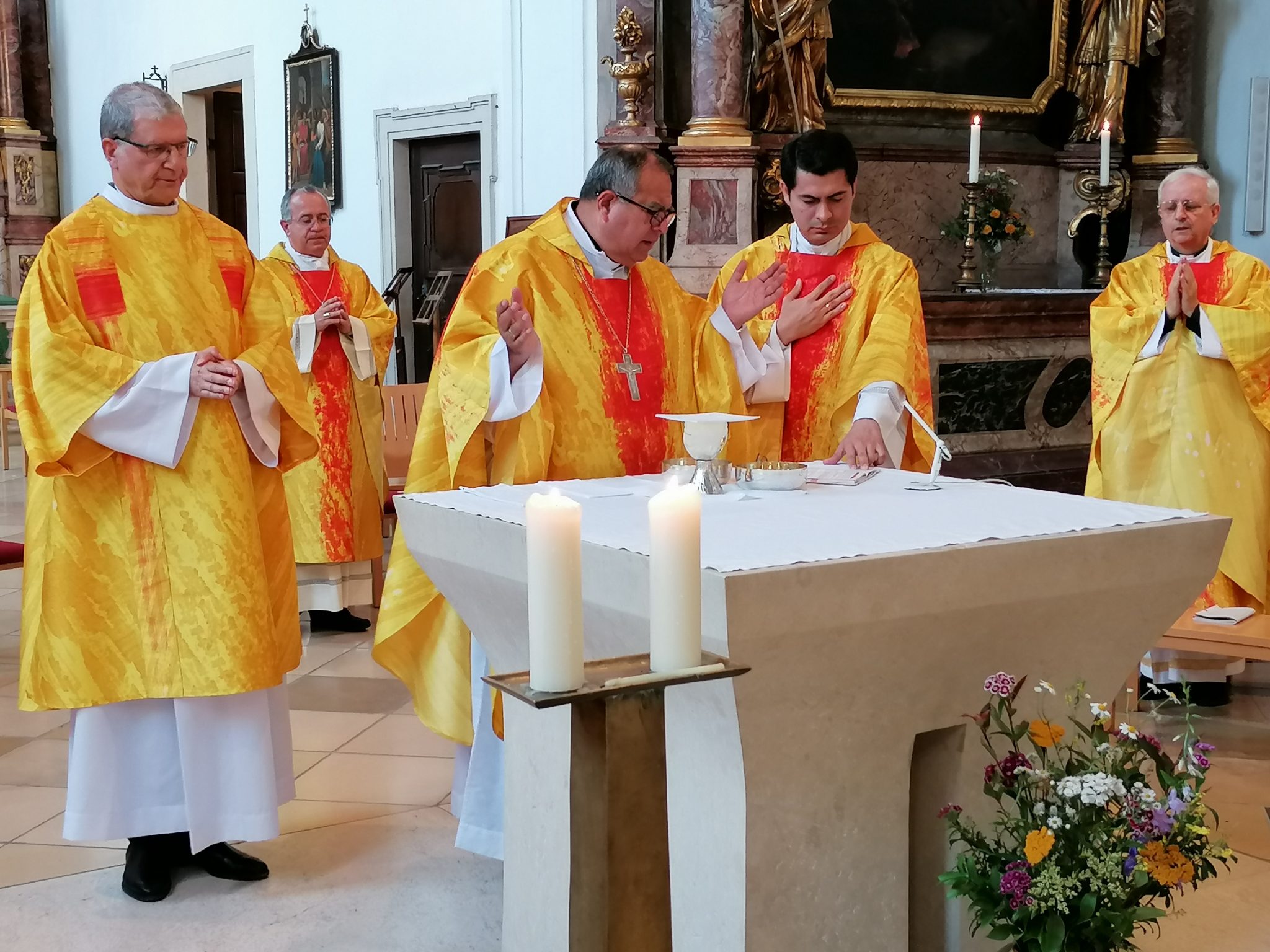 Maria Hietzing war international